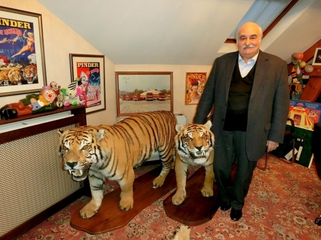 pinder | Mr Mondialisation