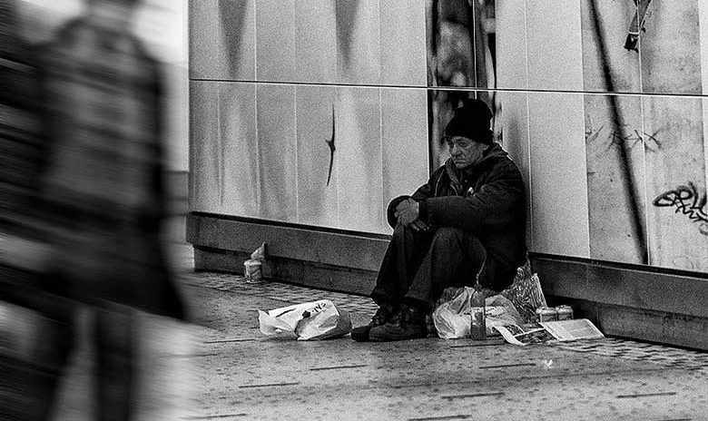 Pourquoi le pauvre est-il devenu l’ennemi désigné de la République